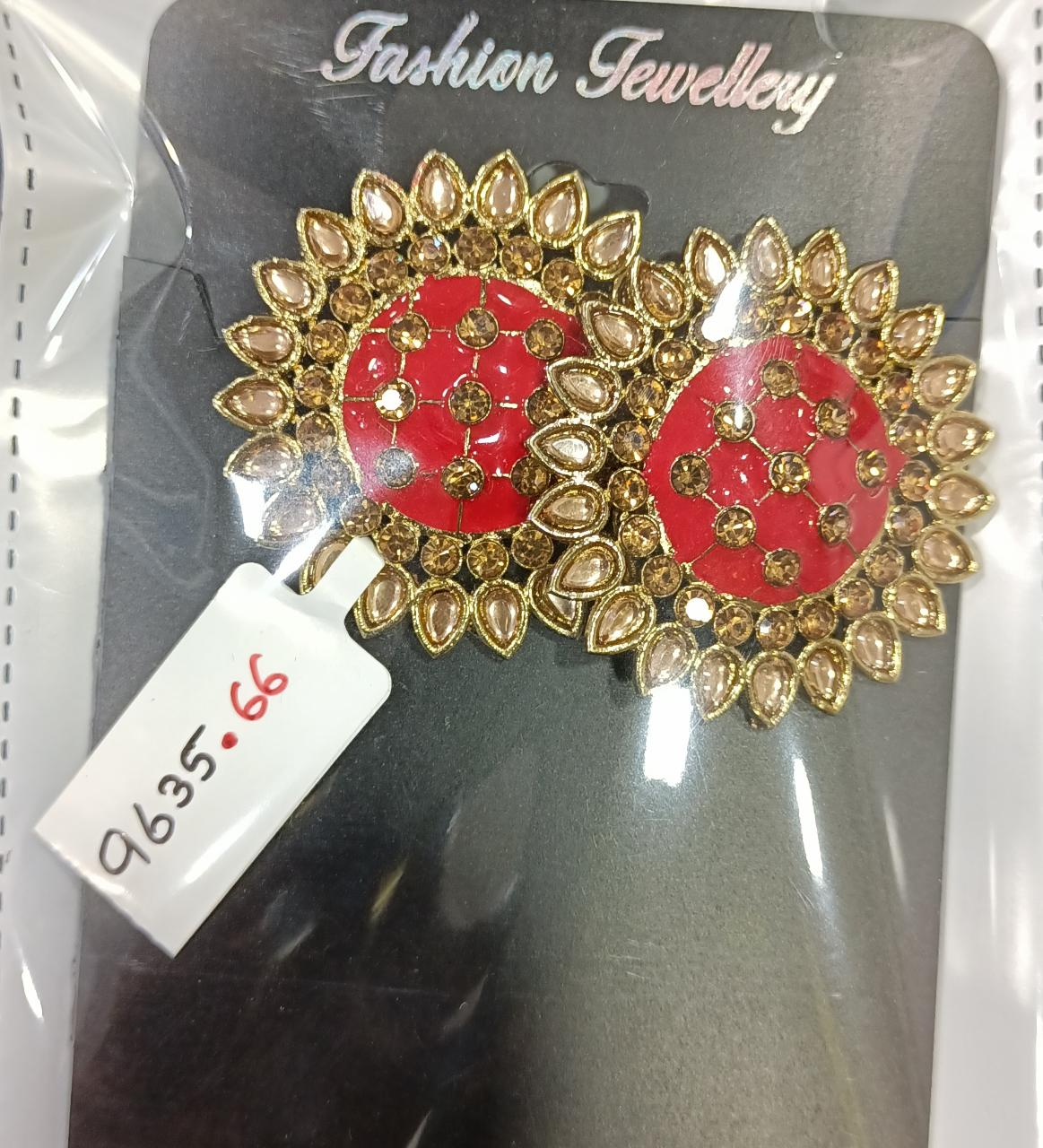 Red and Golden Studs Earrings ETA 22922